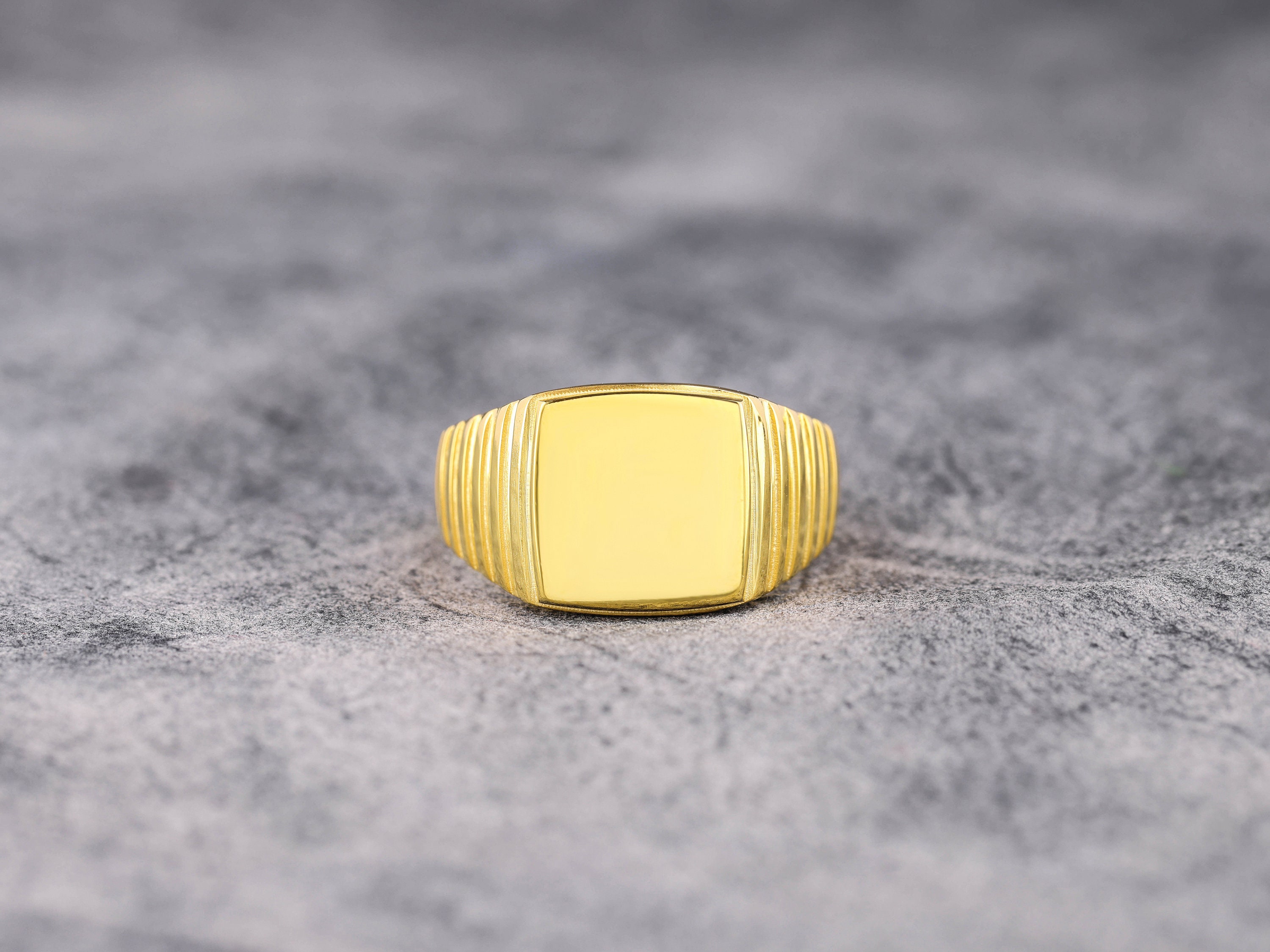 14K Gold Square Signet Ring for Men, Plain Mens Wedding Band Ring in ...