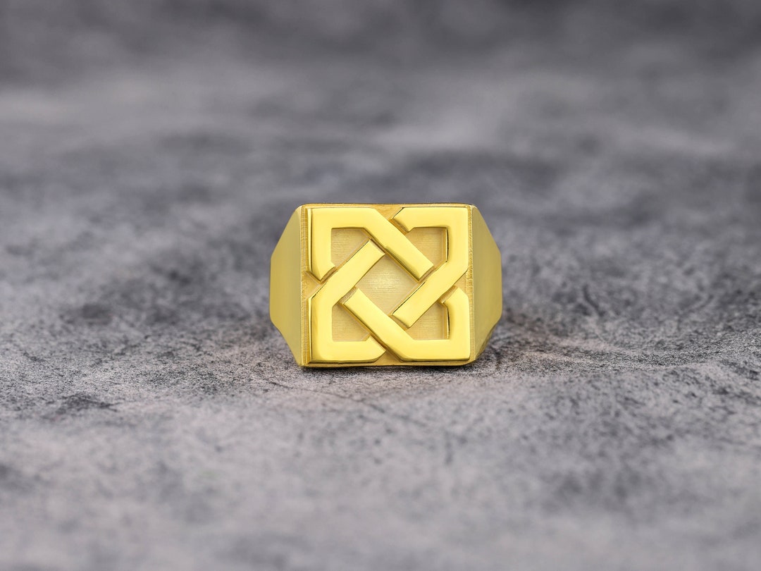 Celtic Knot Signet Ring for Men in 14K Gold Solomon Knot Mens - Etsy