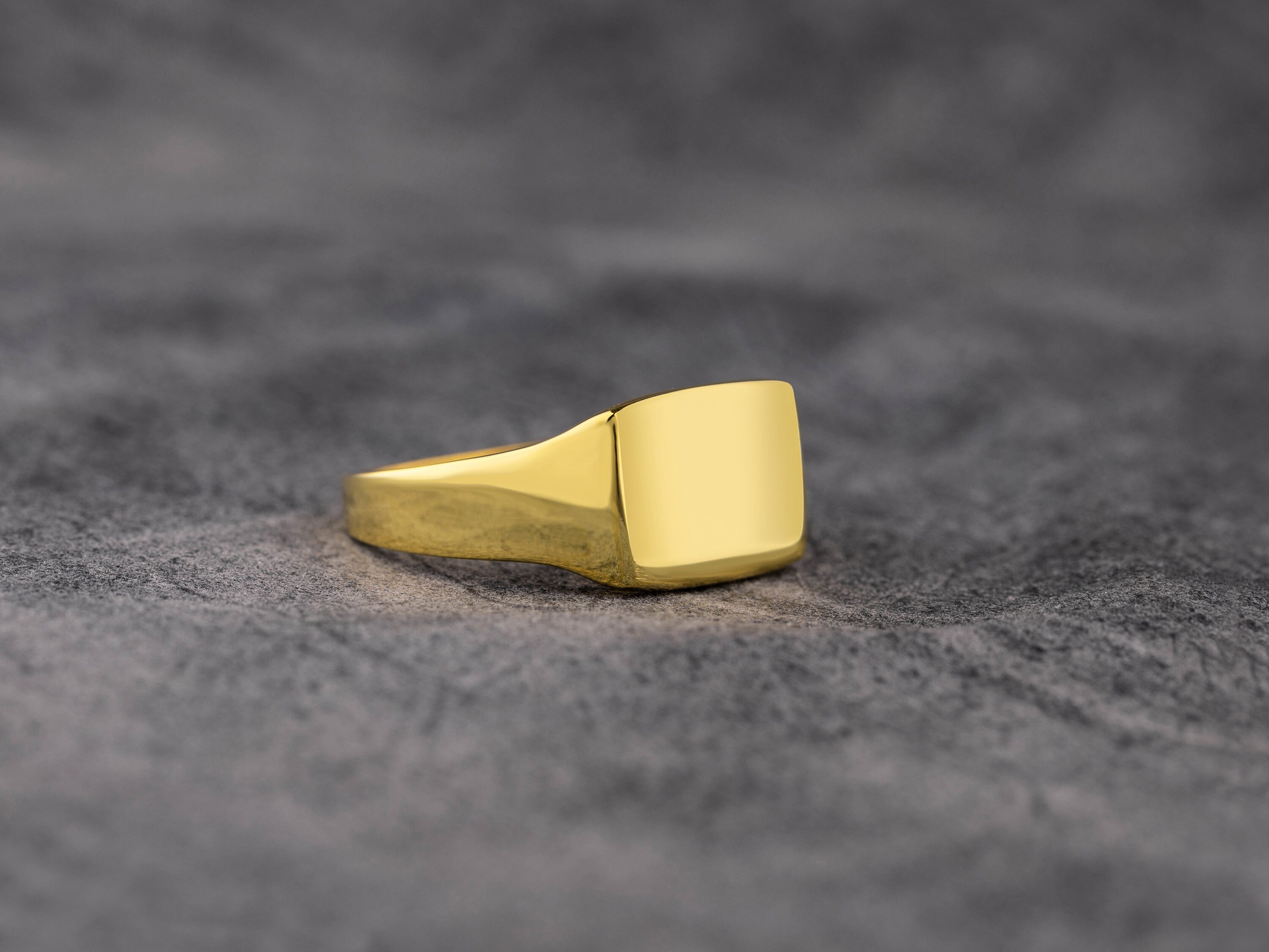 Plain Mens Pinky Signet Ring in Real Gold, 14K Gold Unique Signet Ring ...