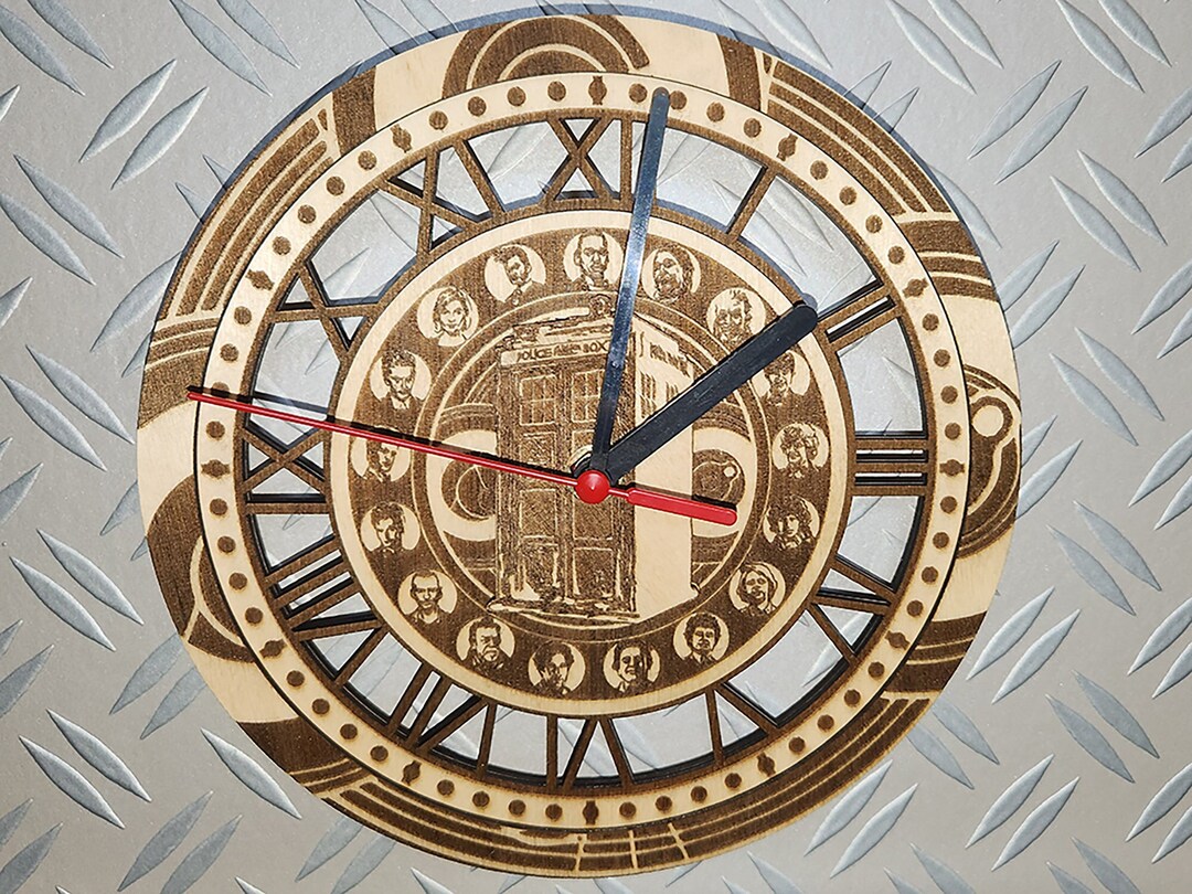 3D Laser-engraved Clock | Timelord-style - Etsy