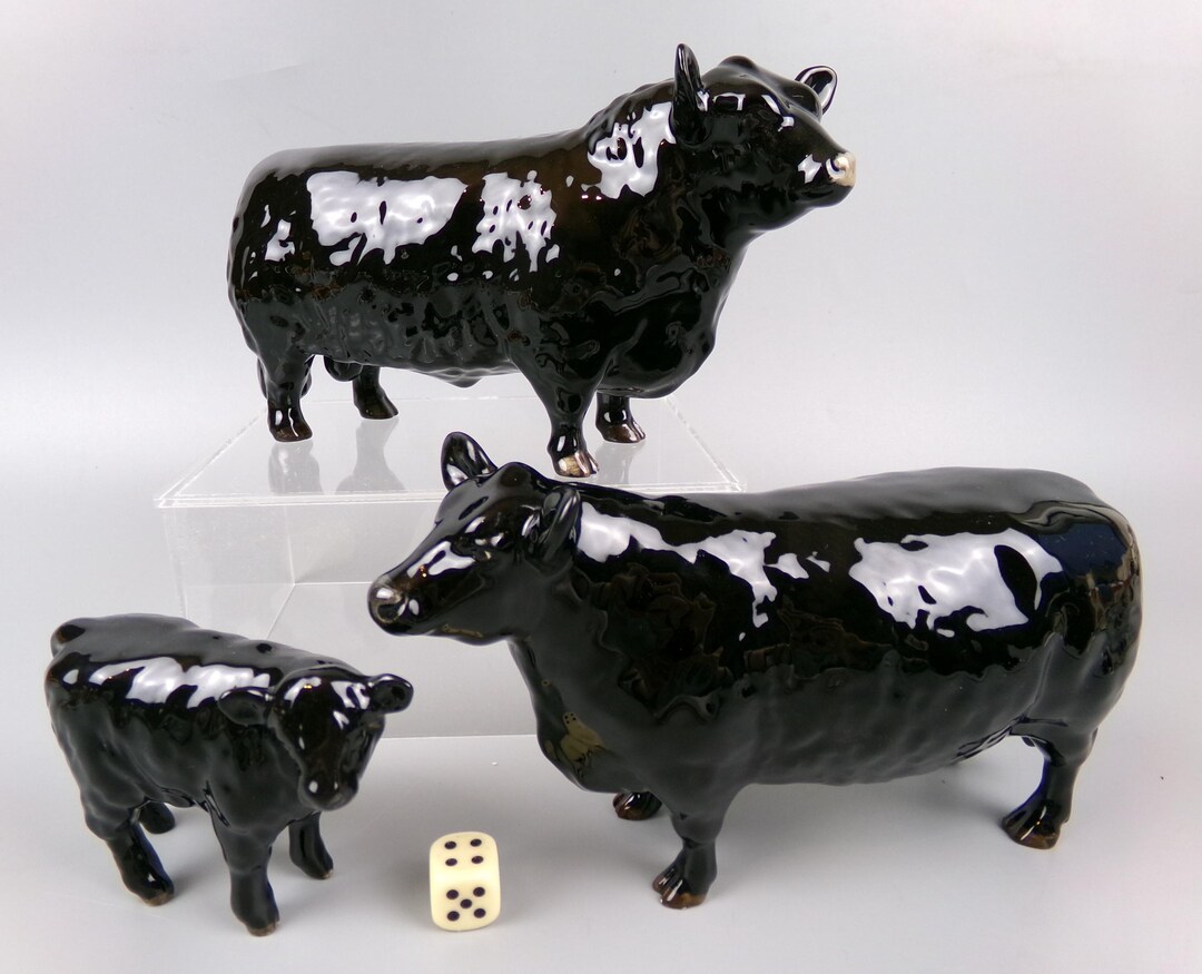 Vintage Beswick Cattle Family Figurine Set: Aberdeen Angus Bull, Cow ...
