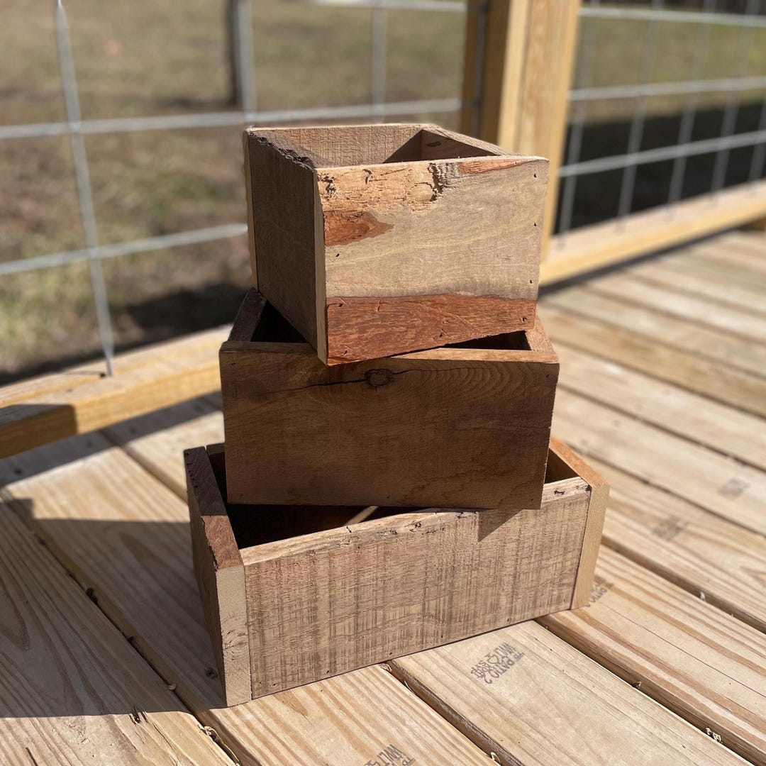 Rustic Weathered Wood Box Outdoor Indoor Planter Flower Box Barn Wood ...