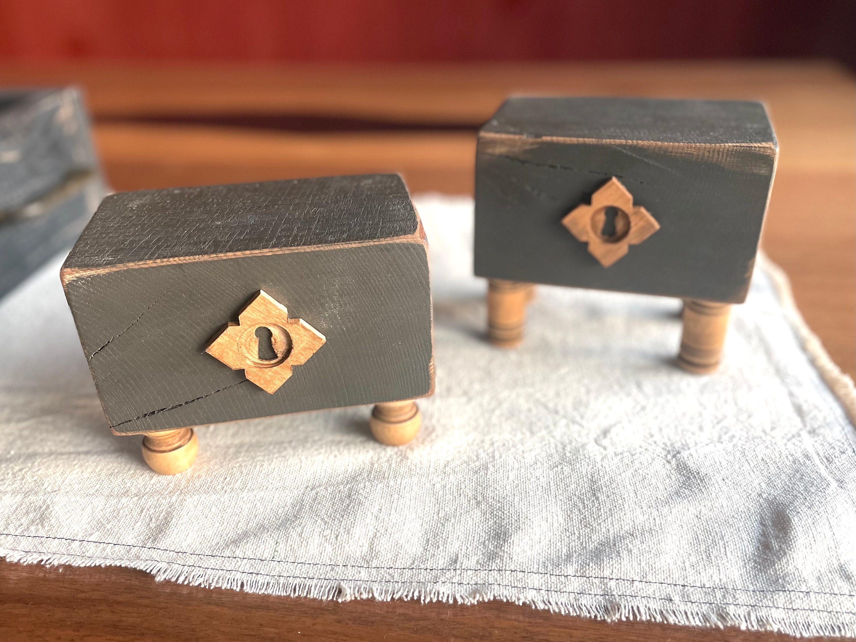 Mini Butcher Block Riser Set, Reclaimed Wood, Chunky Farmhouse Riser ...