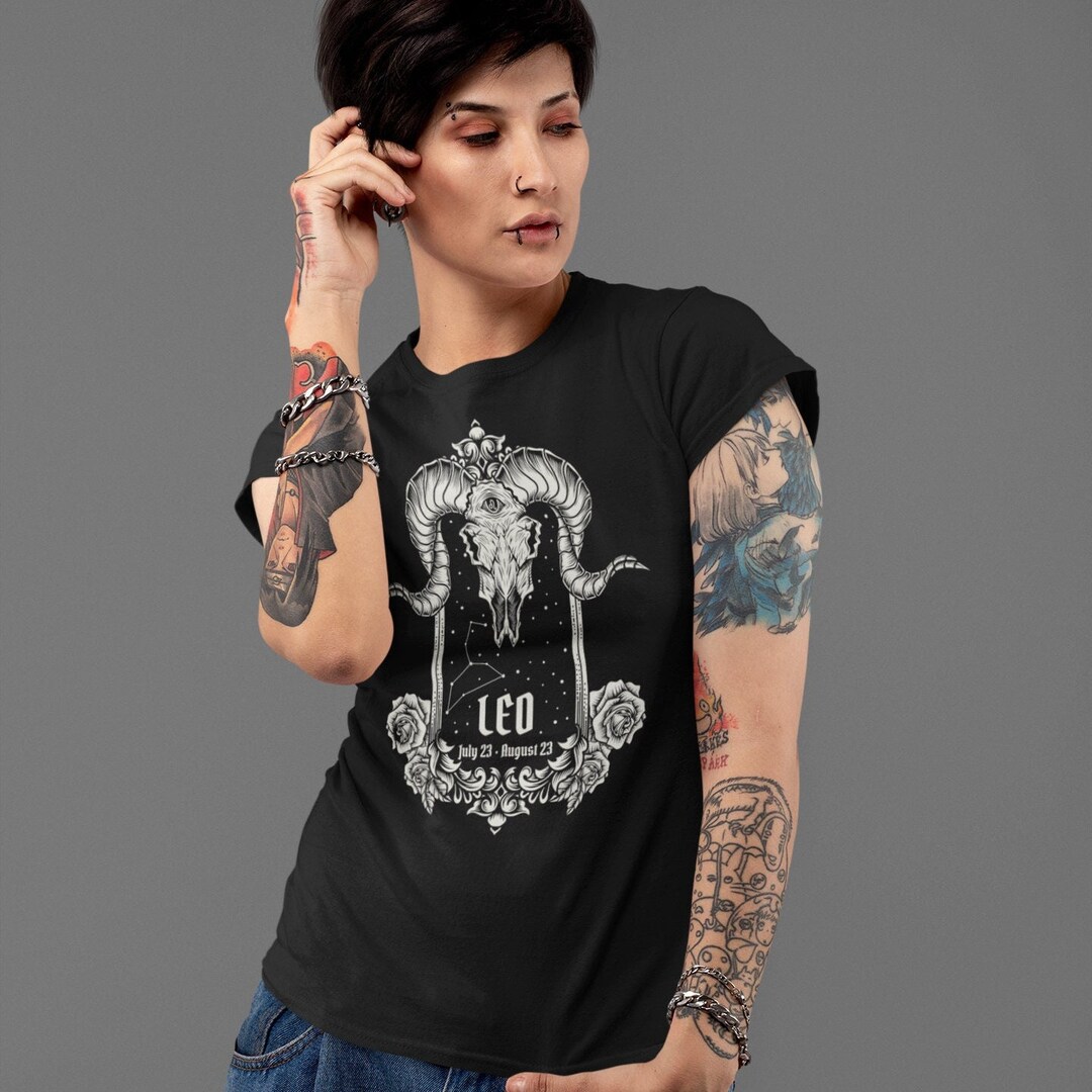 Gothic Zodiac T-shirt Leo Leo Zodiac Women's Shirt / Unisex Goth T ...