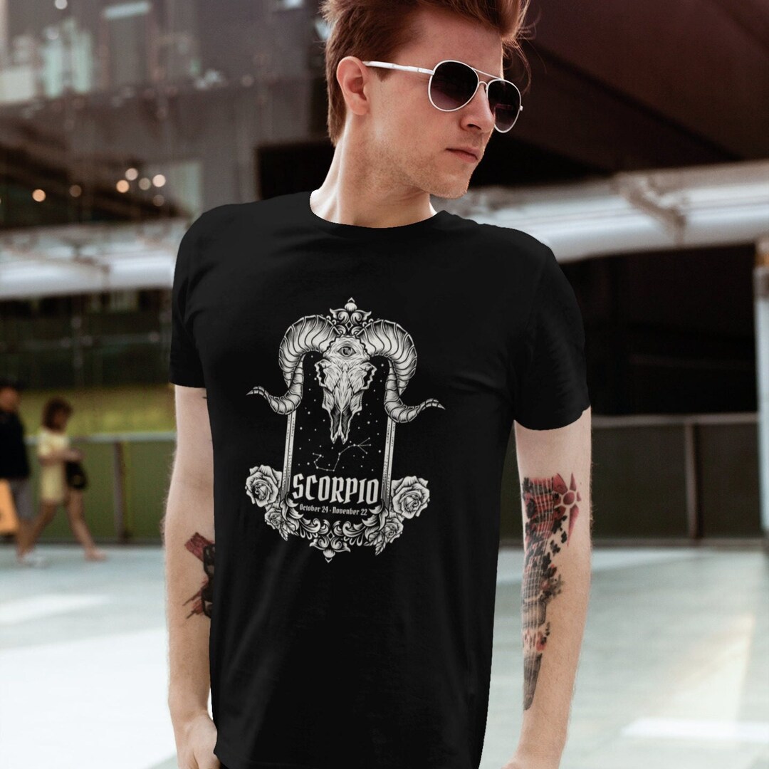 Gothic Zodiac T-shirt Scorpio Scorpio Zodiac Men's Shirt / Unisex Goth ...