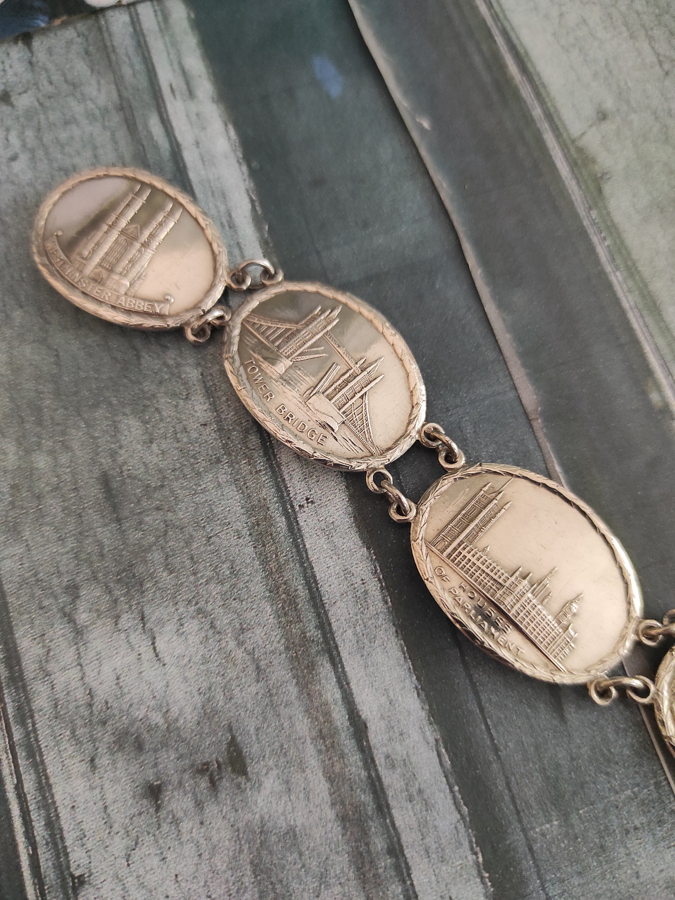 Vintage London Landmarks Silver Link Bracelet - Etsy
