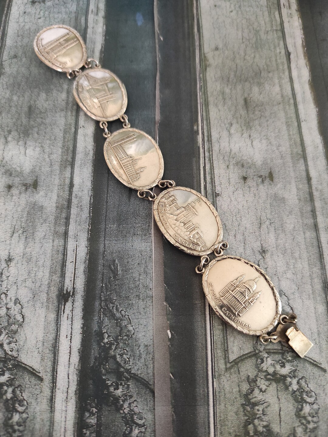 Vintage London Landmarks Silver Link Bracelet - Etsy