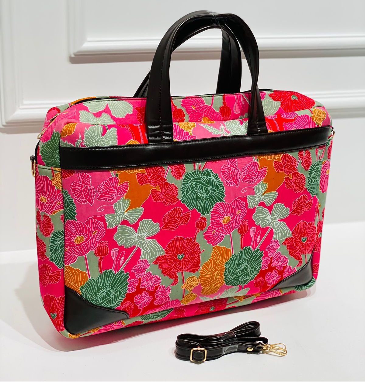 17 Laptop Bag PDF Sewing Pattern With Fabric & Denim Laptop Bag Pattern ...