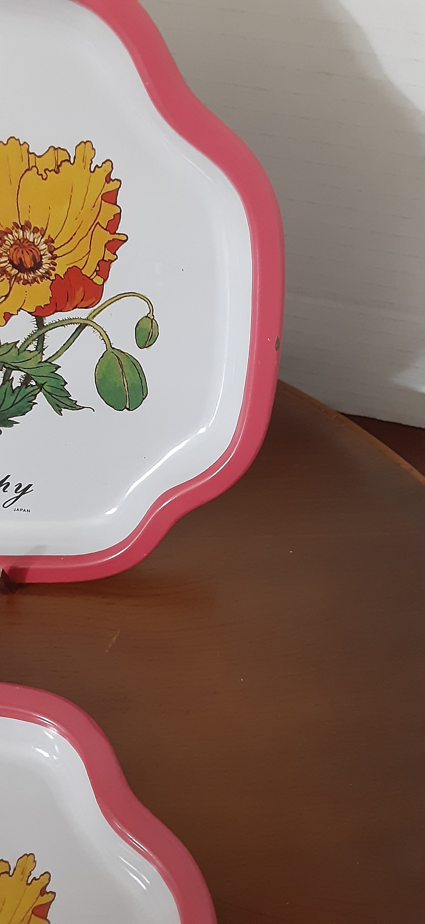 Vintage Metal / Tin Poppy Snack Trays Set of 2 - Etsy