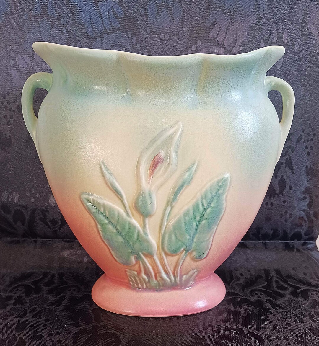 1930s Hull Pottery Calla Lily "jack in the Pulpit" Design Vase - Etsy