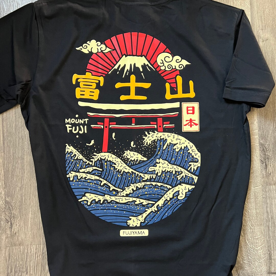 Japanese T-shirt, Mount Fuji Graphic Design Tee for Men and Women - Etsy