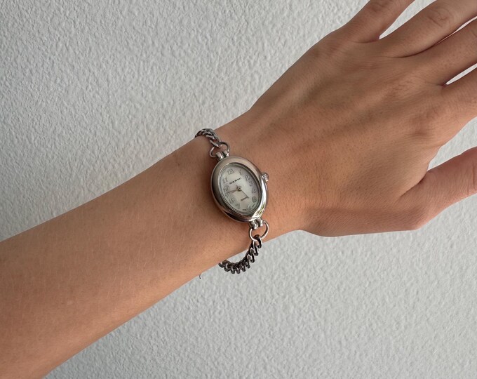 Vintage Dainty Early 2000s Silver Ladies Watch W/ Diamonds & Pearl ...