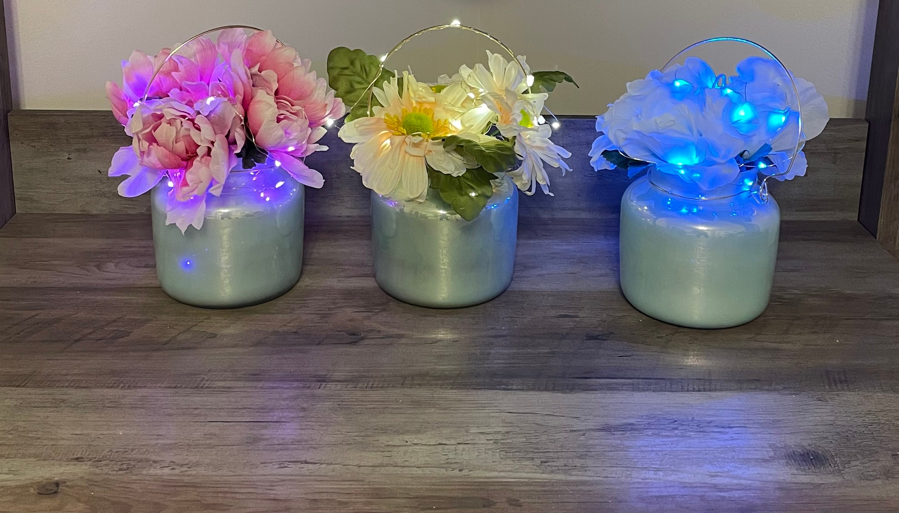 Gorgeous White Floral Centerpiece With White Copper Firefly - Etsy