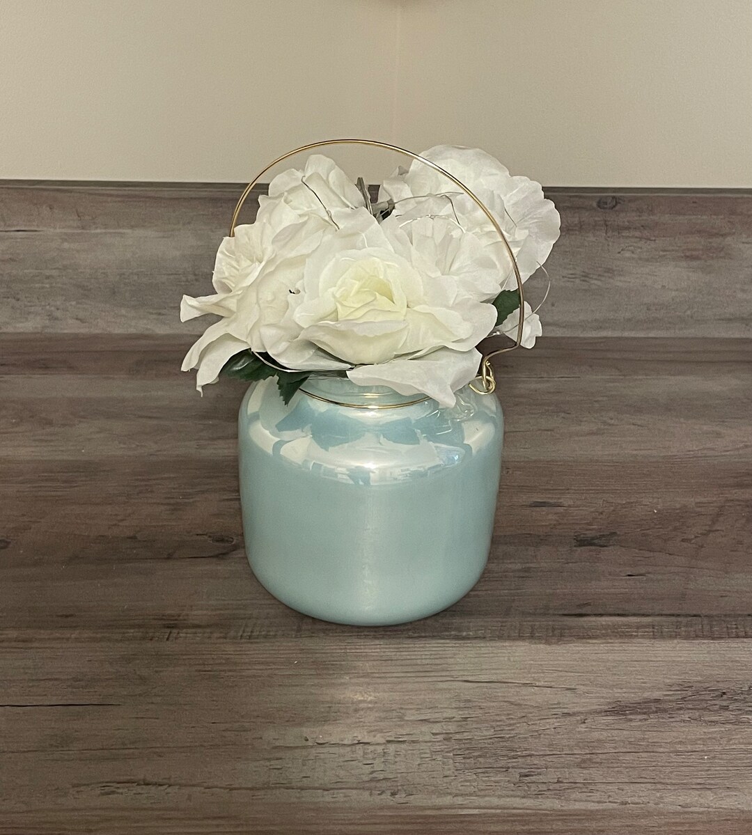 Gorgeous White Floral Centerpiece With Blue Copper Firefly Lighting ...