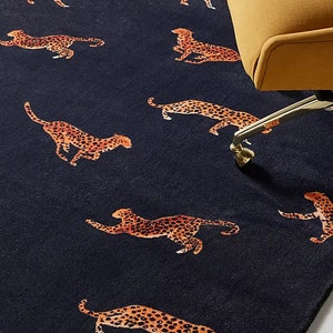 Cheetah Green Maize Navy Handmade Tufted Woolen Area Rug / Bedroom Rug ...