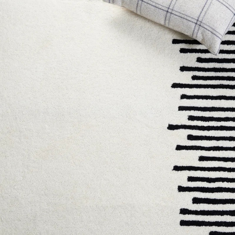 Tatter Black & White Handmade Tufted Texture Modern Style Premium ...