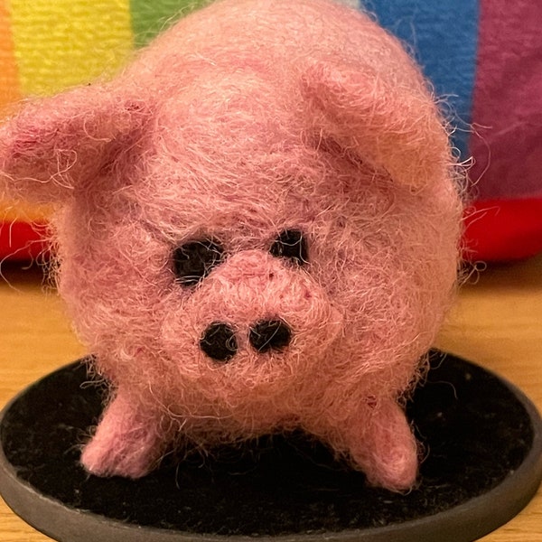 Felt Pig - Etsy