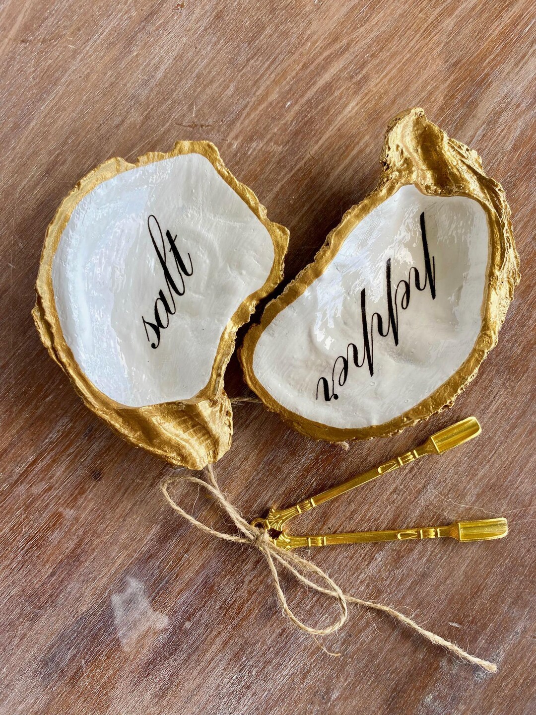 Oyster Shell Salt and Pepper Dish, Salt and Pepper Dish, Seasoning Dish ...