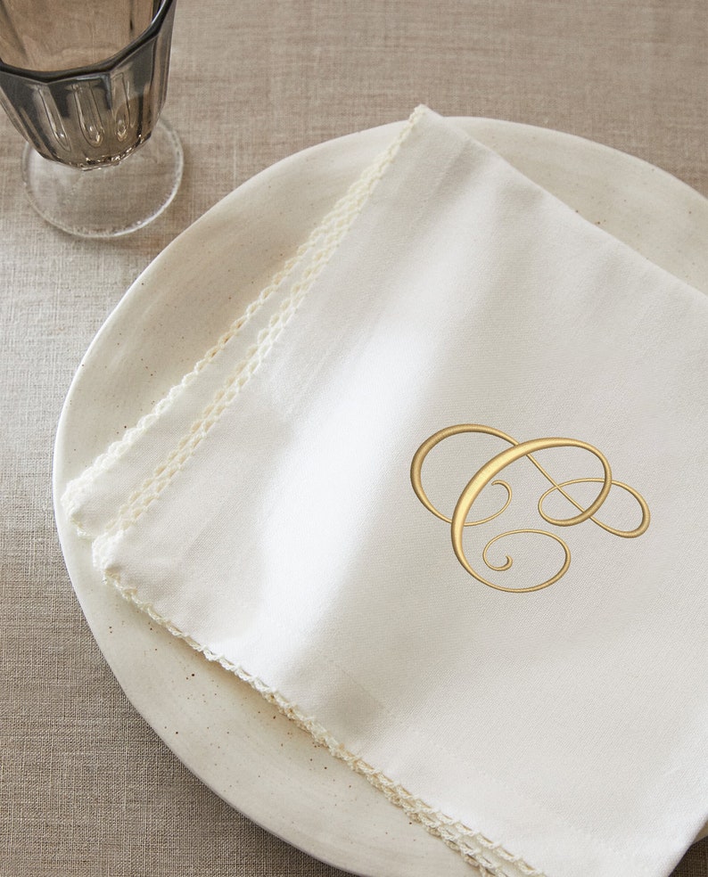 Herend Style Monogram Letter C – Machine Embroidery Design, 4x4 Inch ...