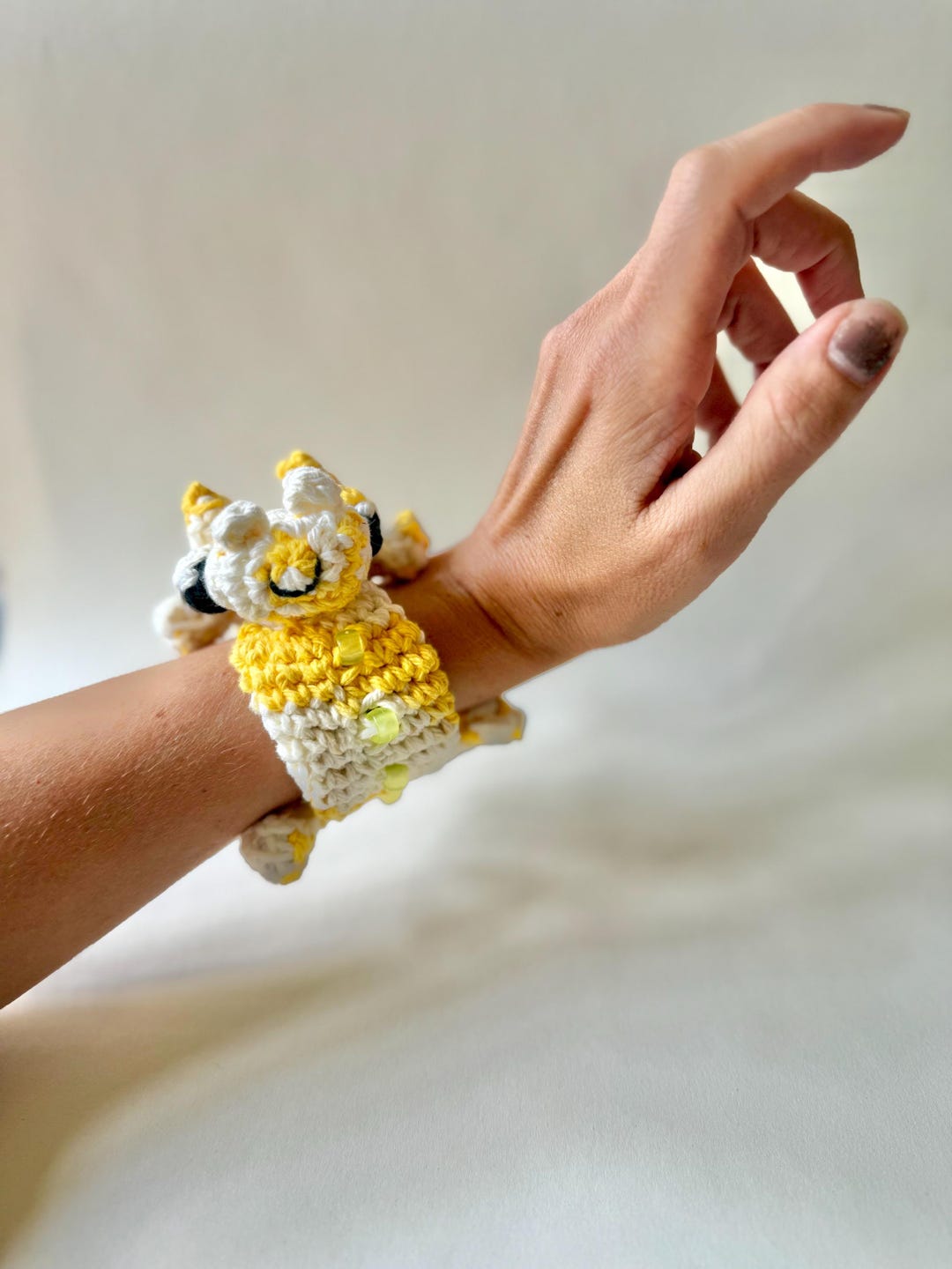 Butter the Wearable Snap Dragon Fidget - Etsy