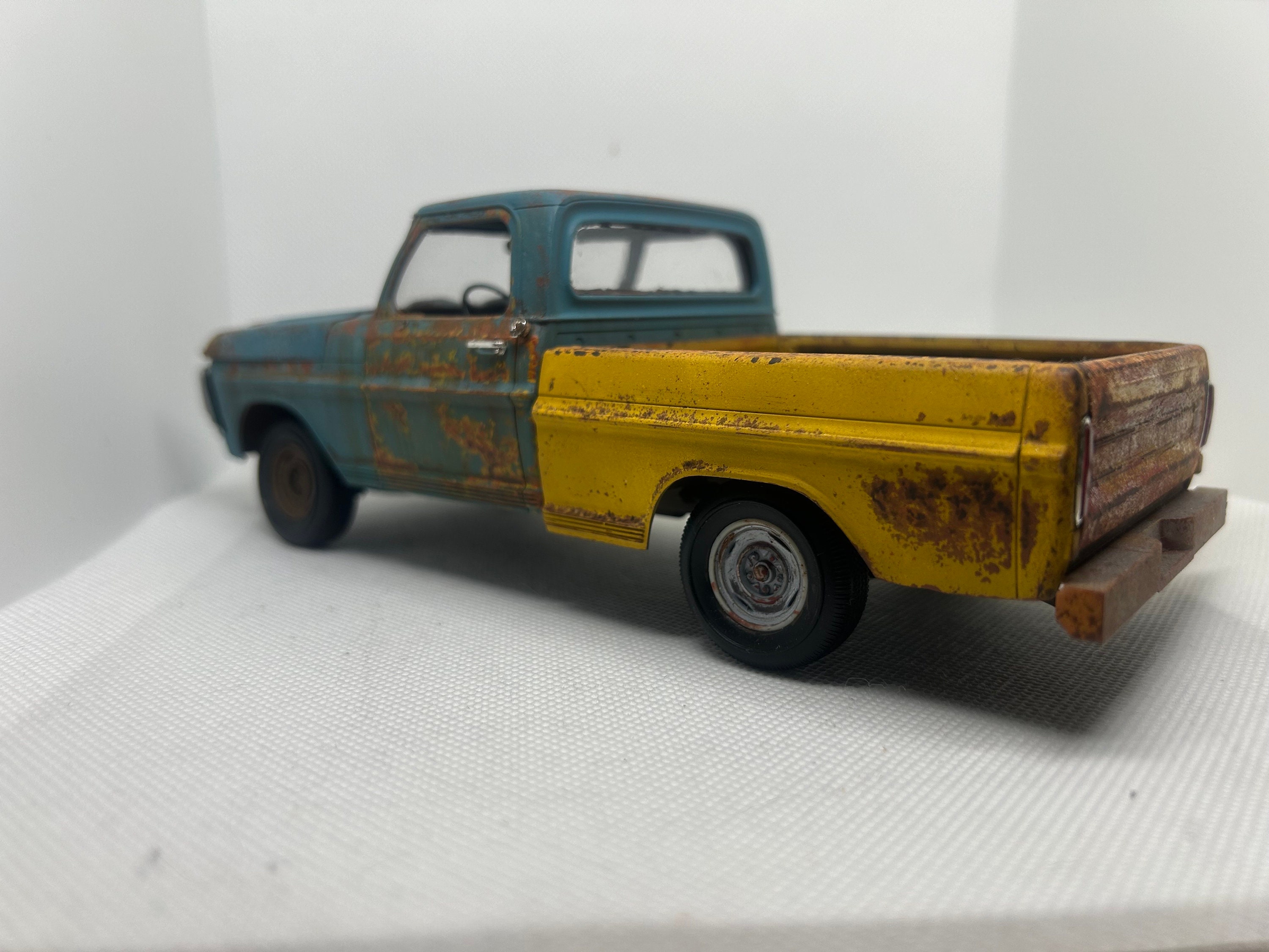 Pro Built Model Kit Moebius 1972 Ford Sport Custom Pick-up - Etsy
