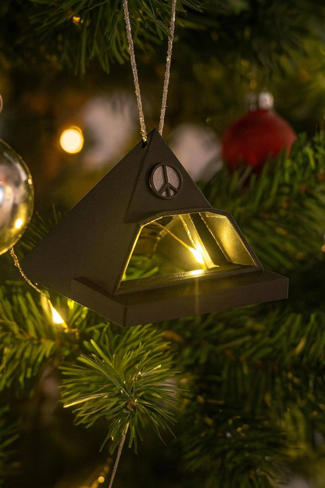 3D Printed Glastonbury Pyramid Stage Christmas Tree Ornament - Etsy UK