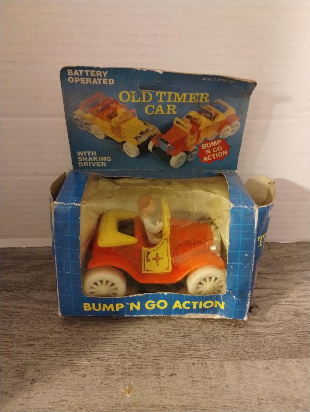 Battery Operated Old Timer Car Bump 'N Go Action With Shaking Driver ...
