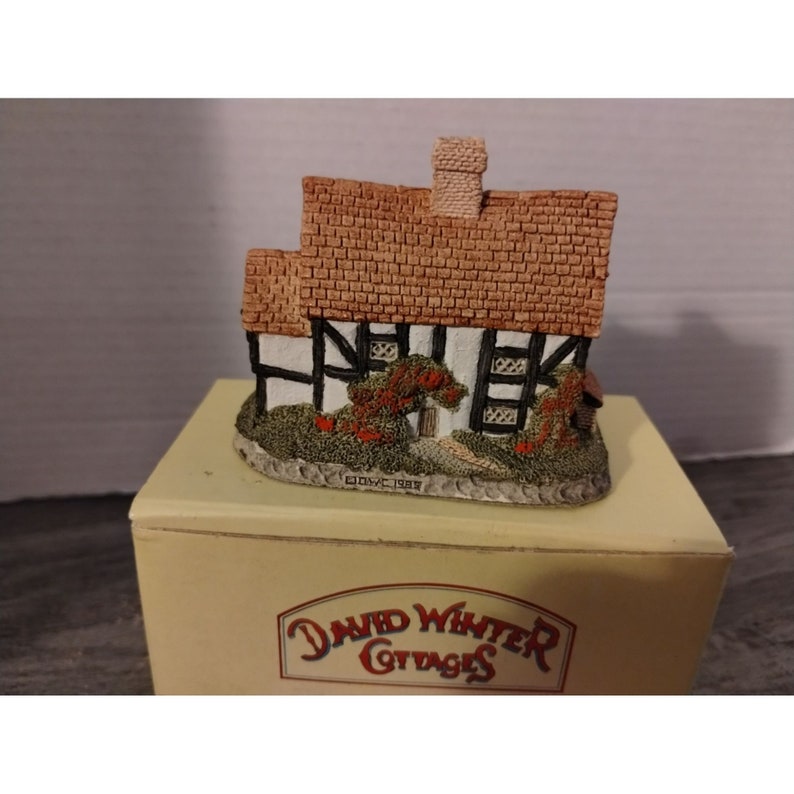 David Winter 1985 SHIREHALL John Hine Ltd. David Winter Cottage COA - Etsy