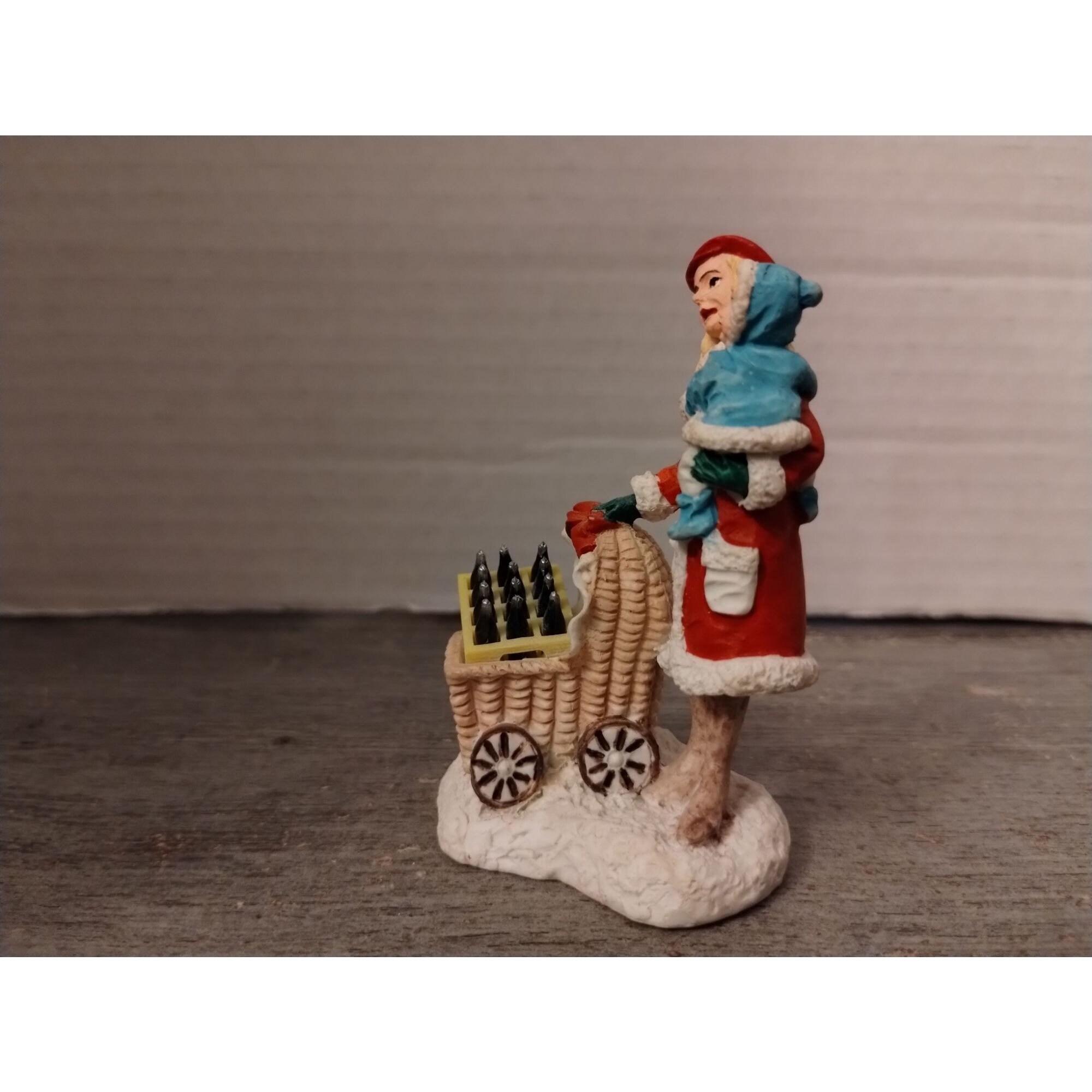 Coca Cola Town Square Collection Homeward Bound Mother Holding Child ...
