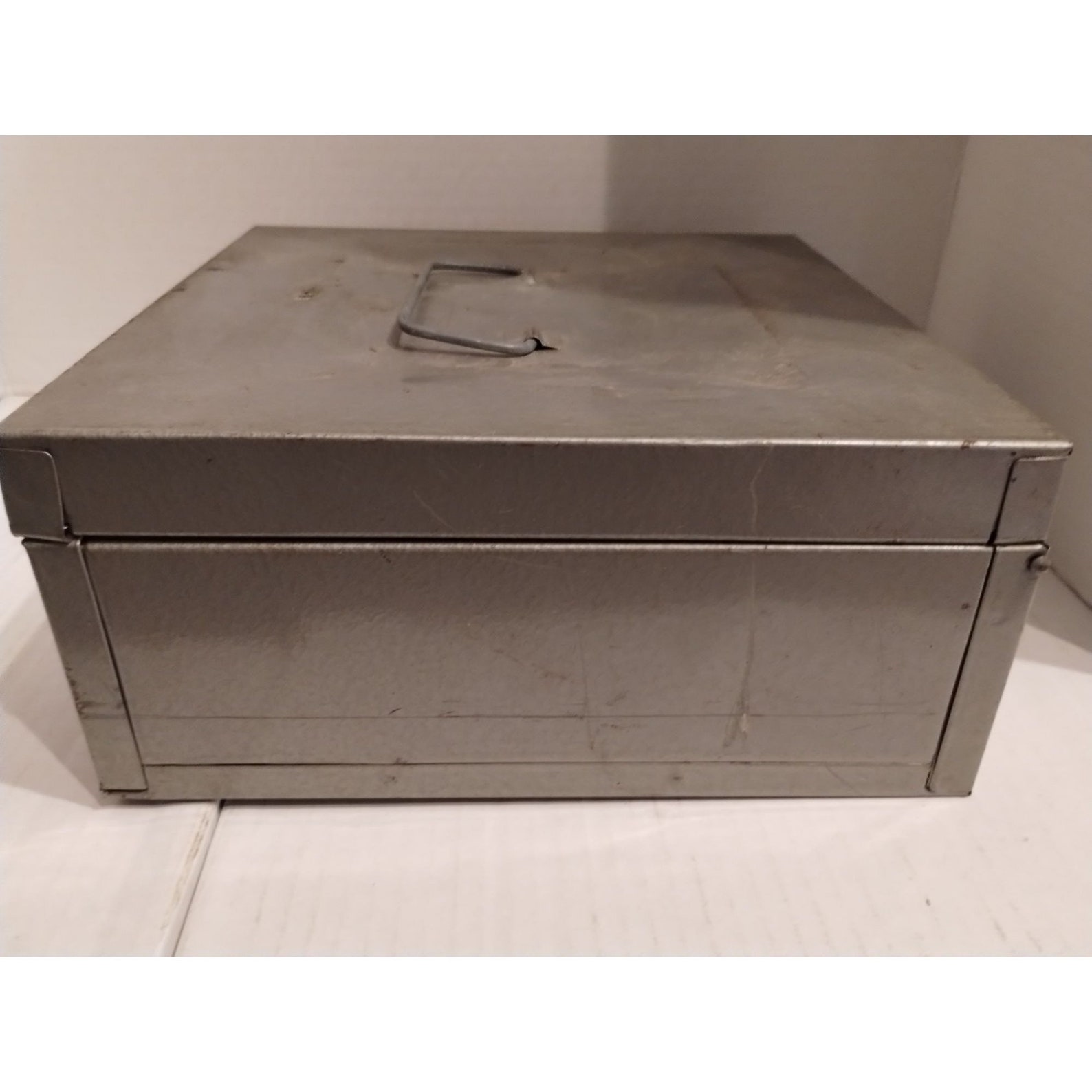 Skotch Kooler PORTA-FILE Metal File Cash Checks Storage Box With Key ...