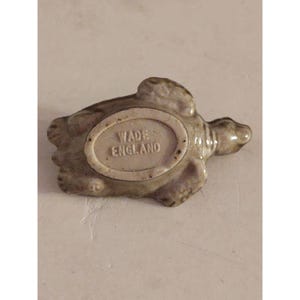 Wade England Swimming Sea Turtle Red Rose Tea - Etsy