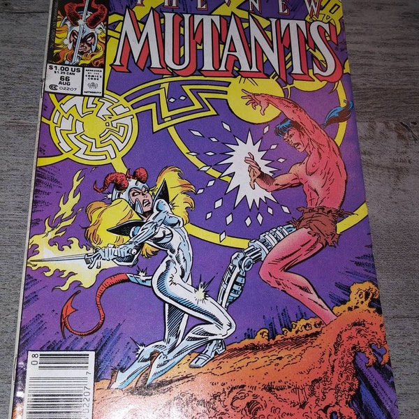New Comics Stand - Etsy