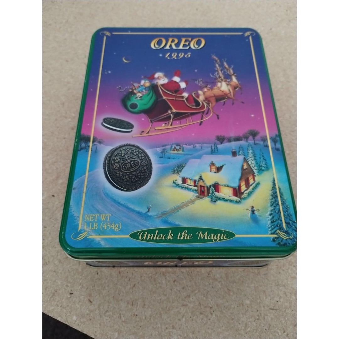 Oreo Cookies Unlock the Magic 1995 Friend of Santa Santa Christmas Tin ...