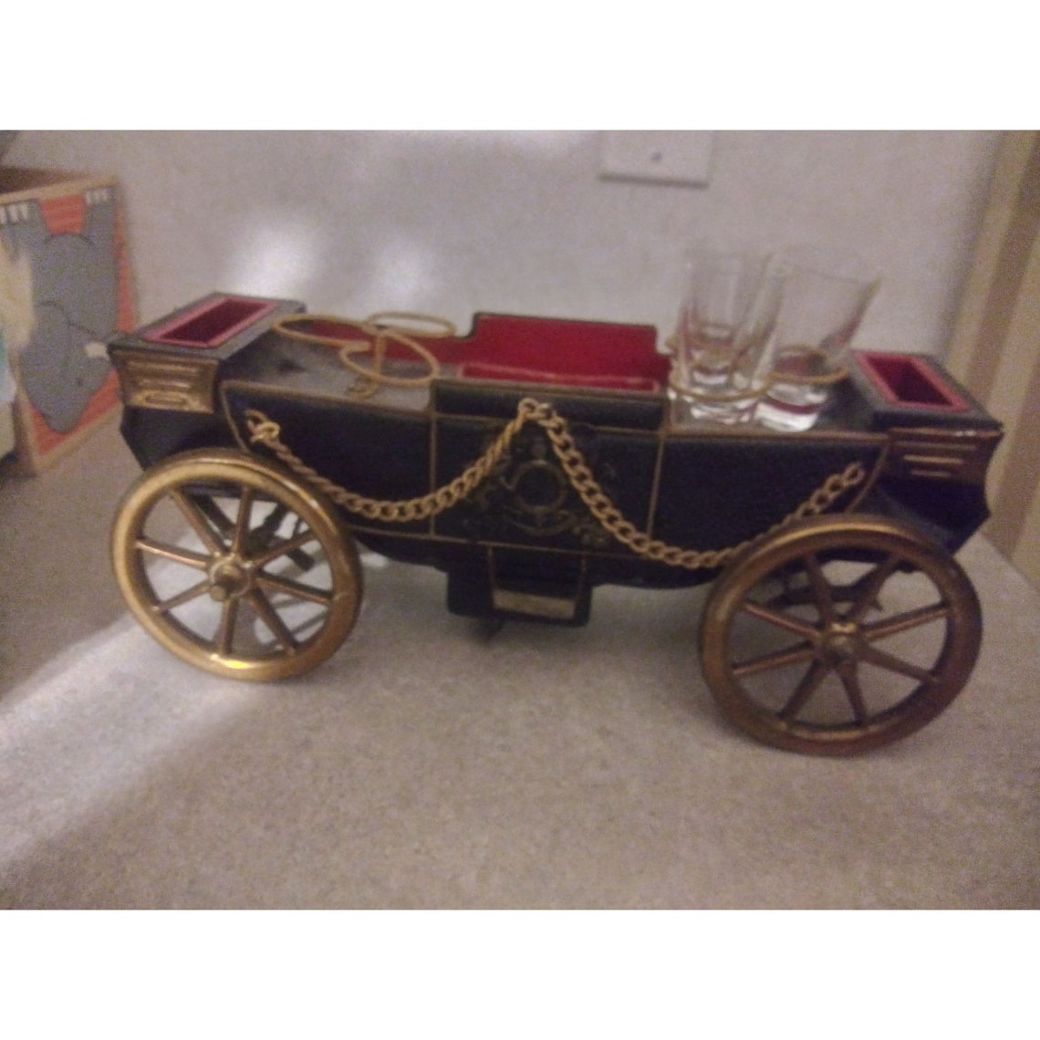 Musical Decanter Stage Coach Bar - Etsy