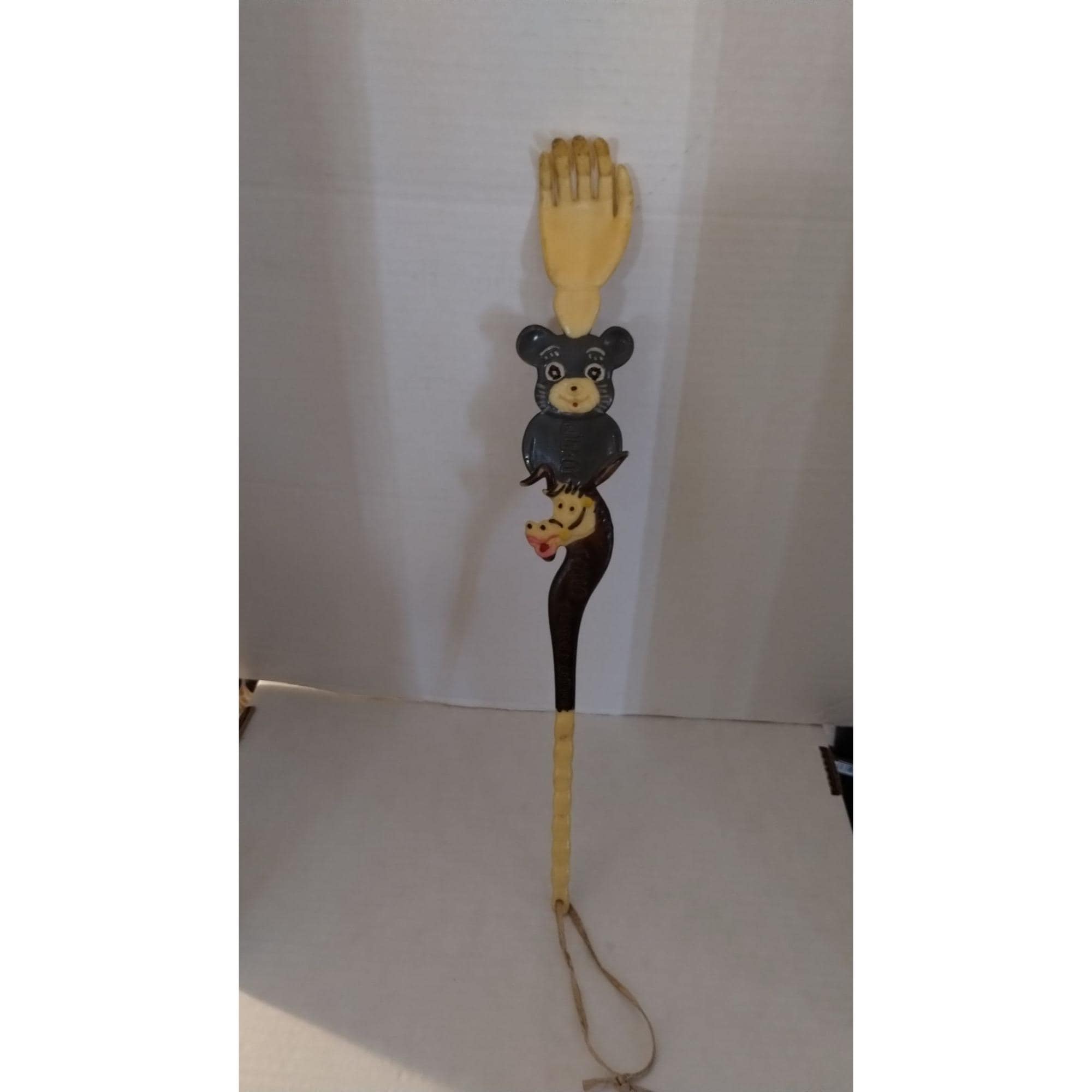 1970s Vintage A Genuine Bear Ass Scratcher Plastic Back Scratcher Gift ...