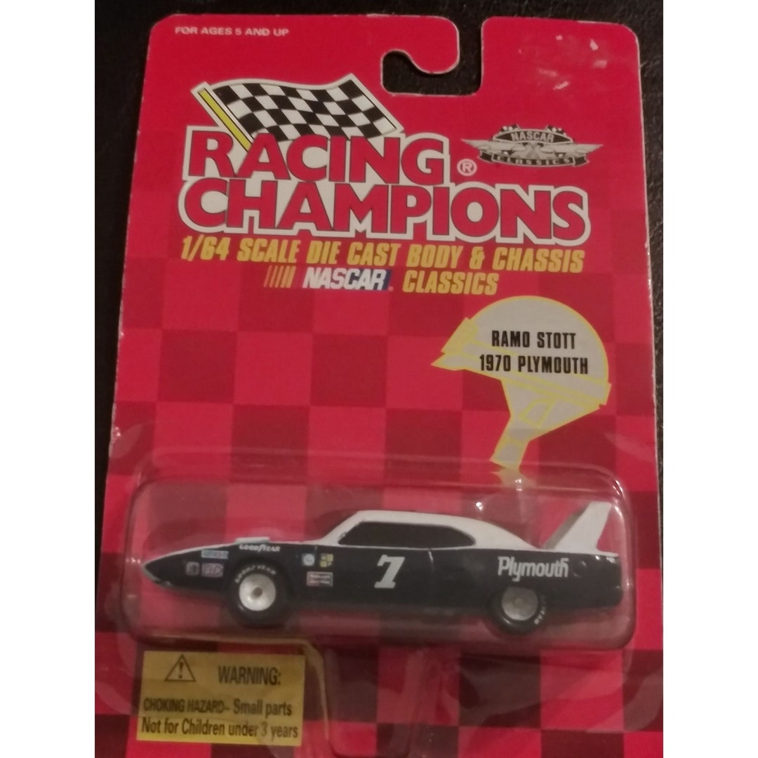 1997 Racing Champions - NASCAR Classics - 1970 Plymouth Superbird #7 ...