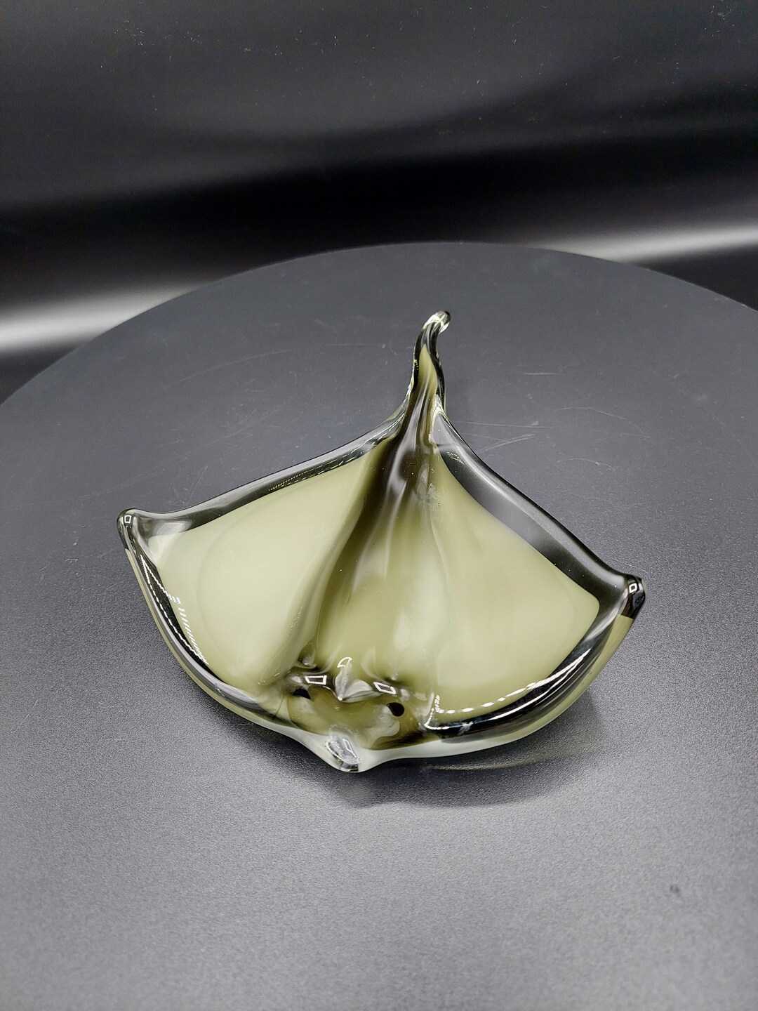 Vintage Hand Fused Art Glass Stingray Vinci by Dynasty Gallery - Etsy