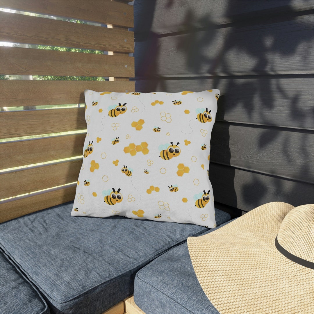 Busy Bee Outdoor Pillows, Lawn Chair, Outdoor Decor, Boat Pillow, Bees ...
