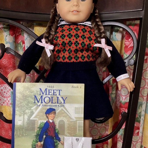 American Girl Molly Necklace - Etsy