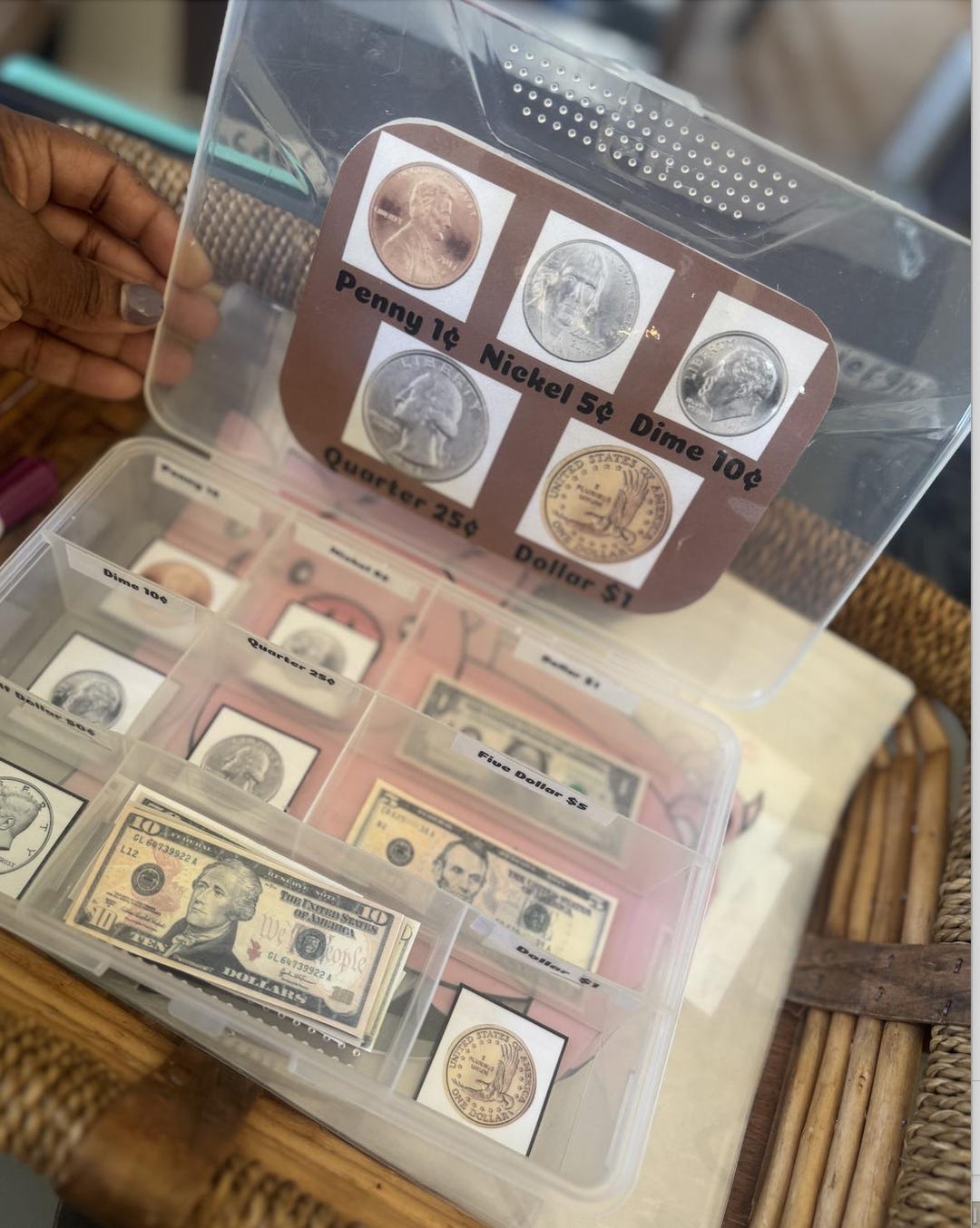 Play Money Learning Kit | Coin and Bill Sorting Box for Kids ...