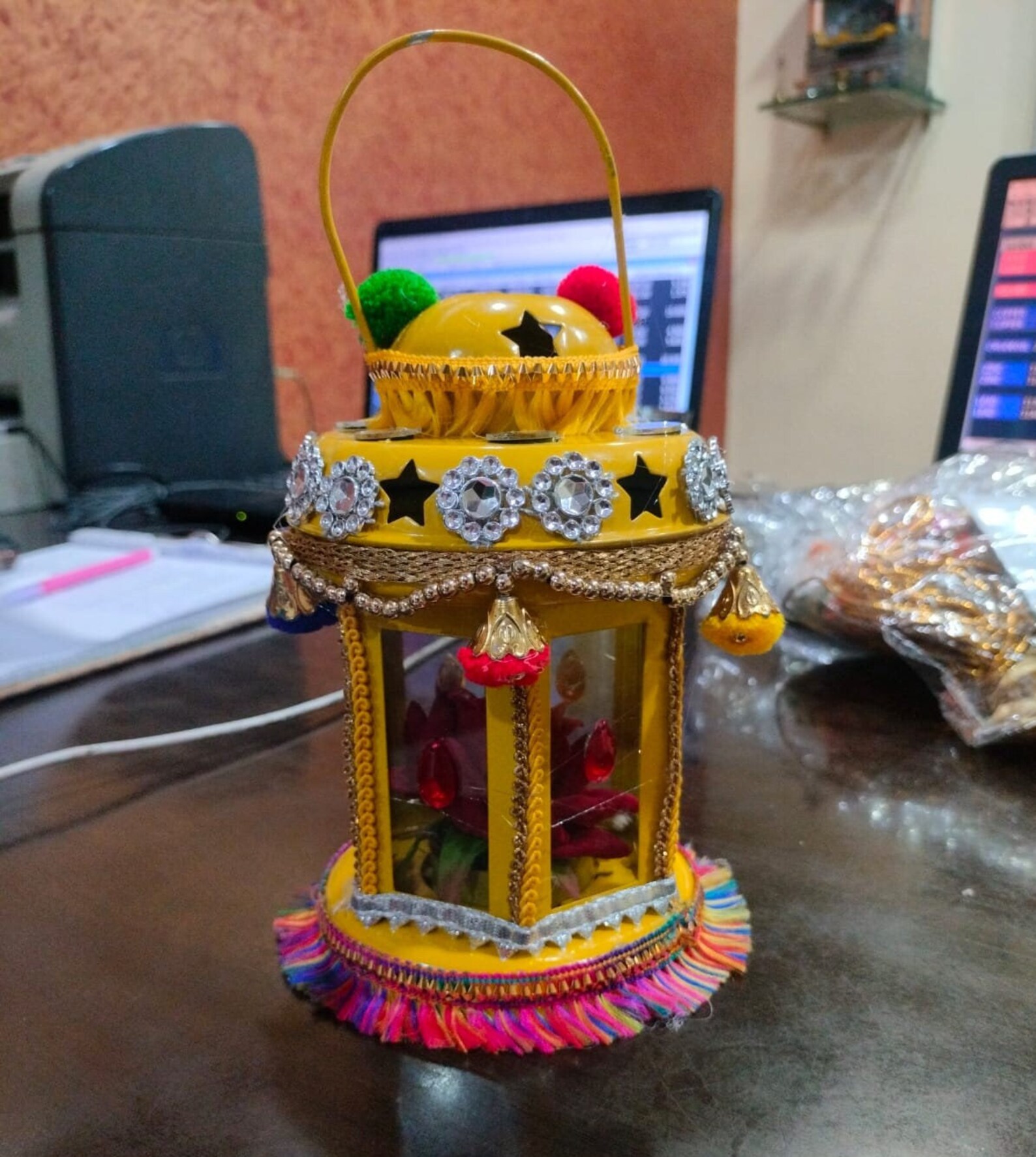 Tabletop Lantern, Shadi, Mehndi, Haldi, Mayu Indian and Pakistani ...