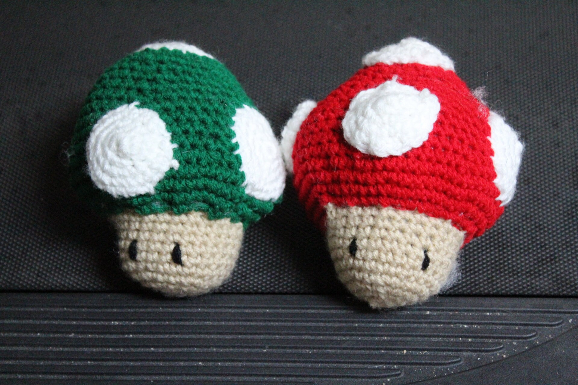 Super Mario One up Power up Mushrooms(green/red) - Etsy