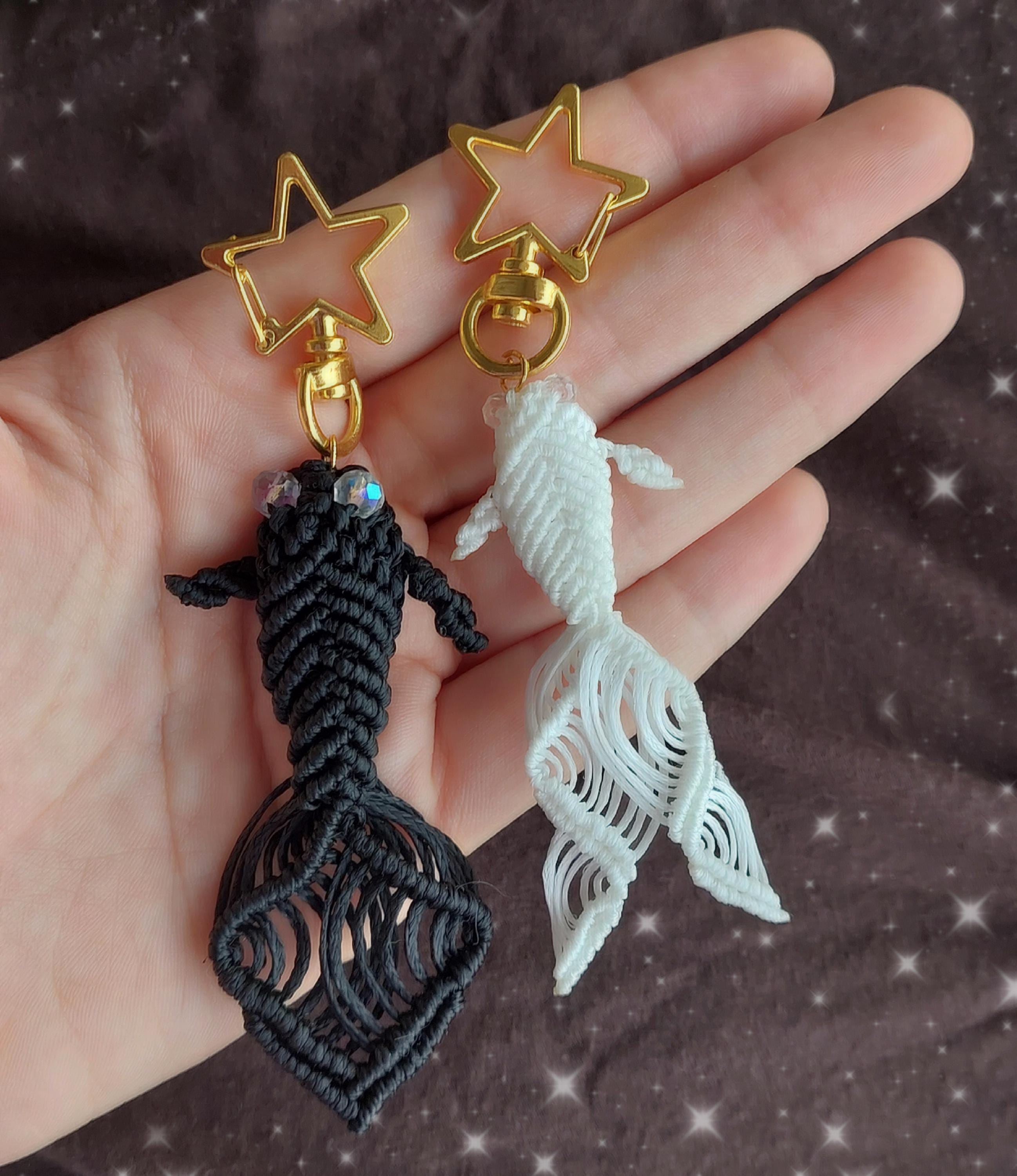 Macrame Koi Fish Keychain / Five Different Designs by Lesoleilhandmade - Etsy