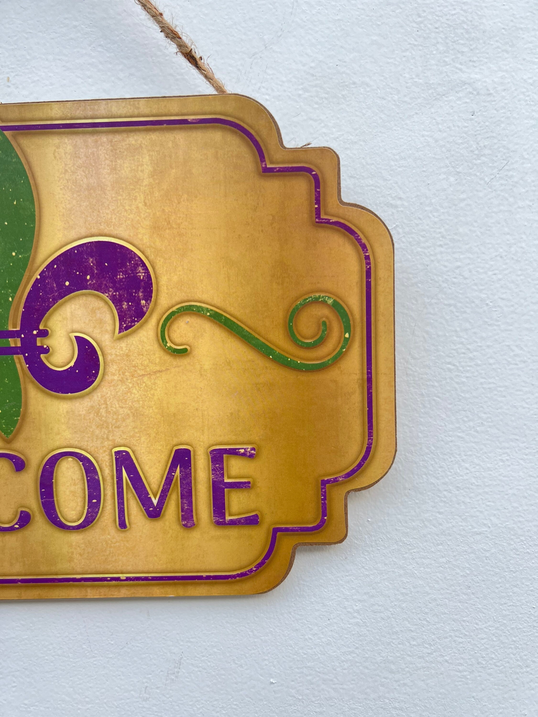 Fleur De Lis Welcome Sign, Mardi Gras Themed Door Hanger, Wreath Sign ...