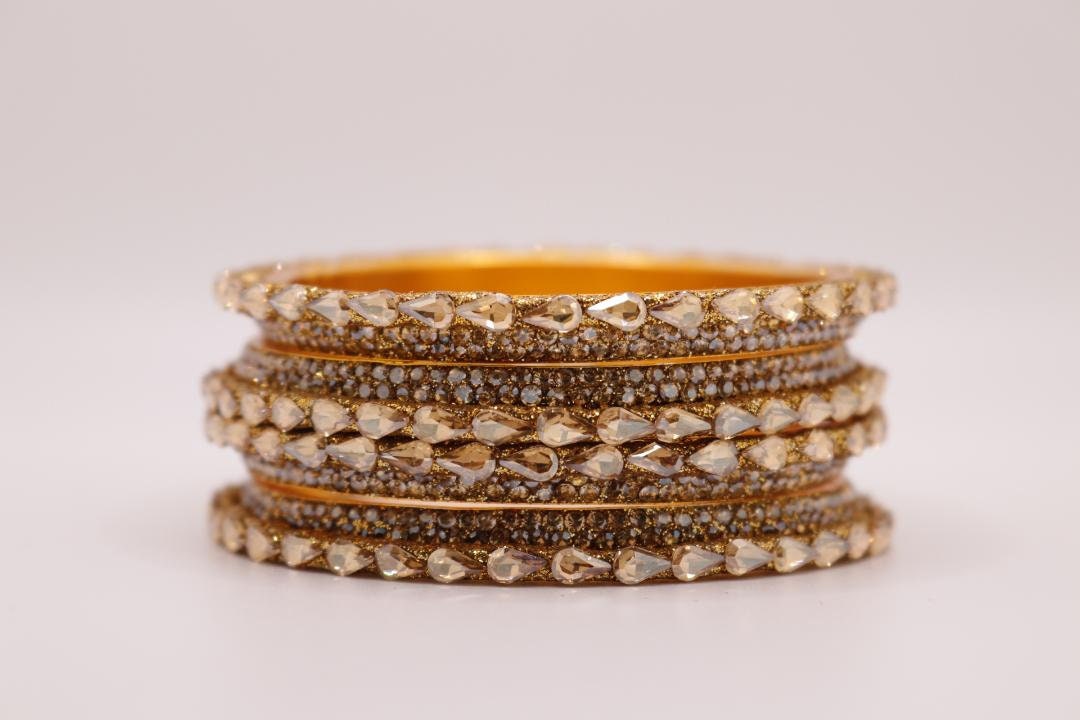 Indian Hyderabadi Lac Gold Bangles for Wedding, Party / Set of 4 ...