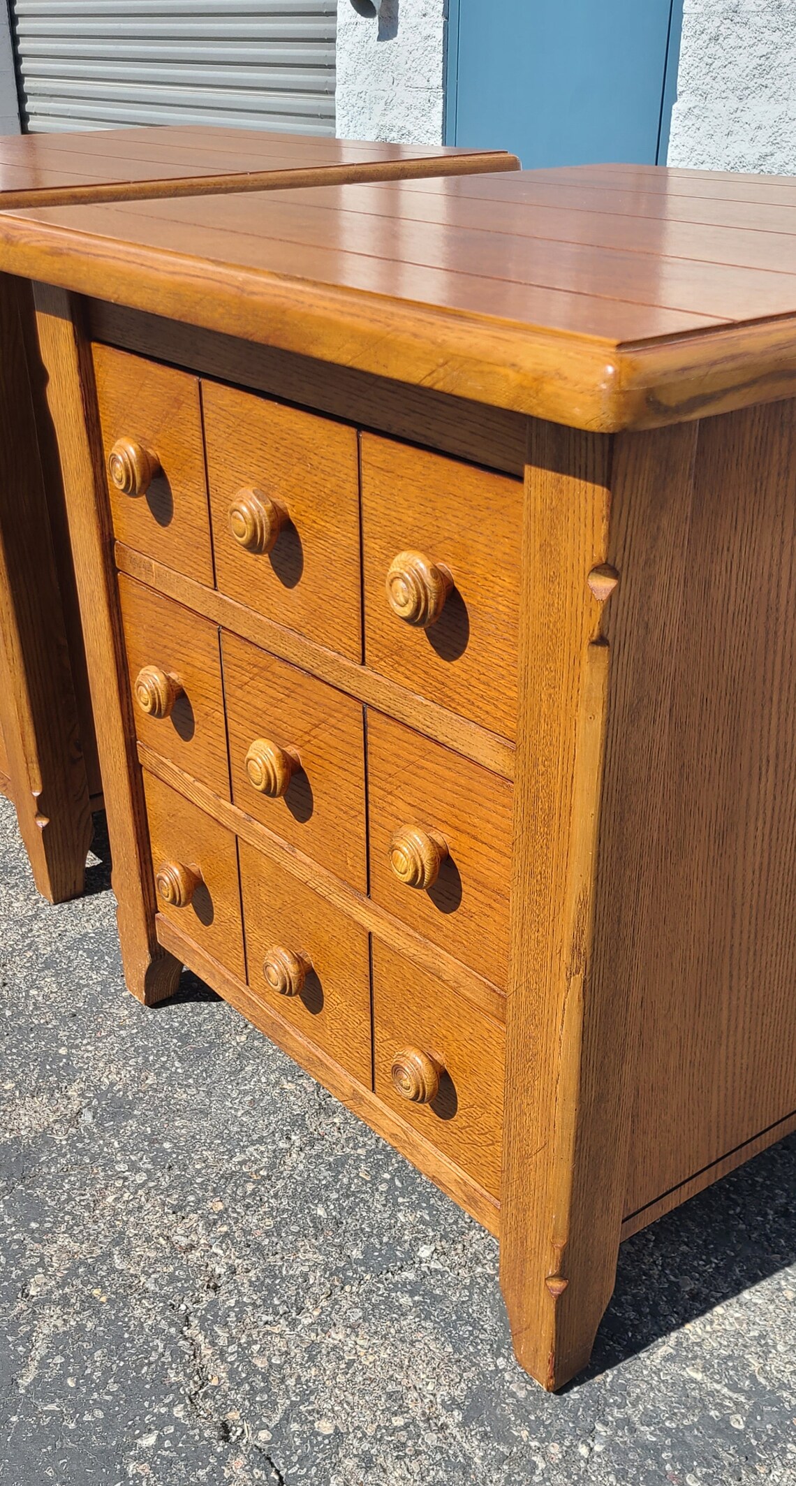 Large Scale Pair of Oak Mission Style Nightstands With 3 Drawers - Etsy