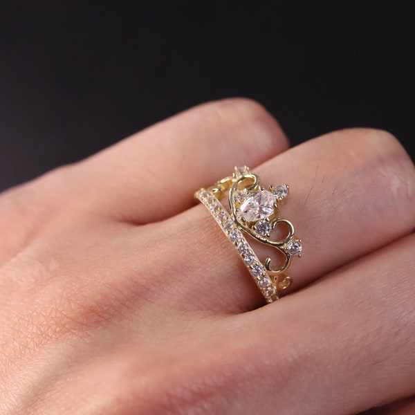 Gold Crown Ring - Etsy