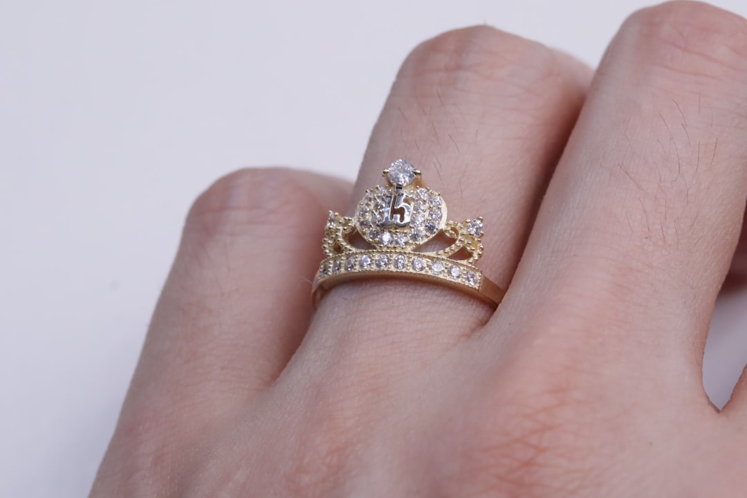 14k Solid Gold 15 Años Queen Heart Elegant Ring / Quinceañera - Etsy