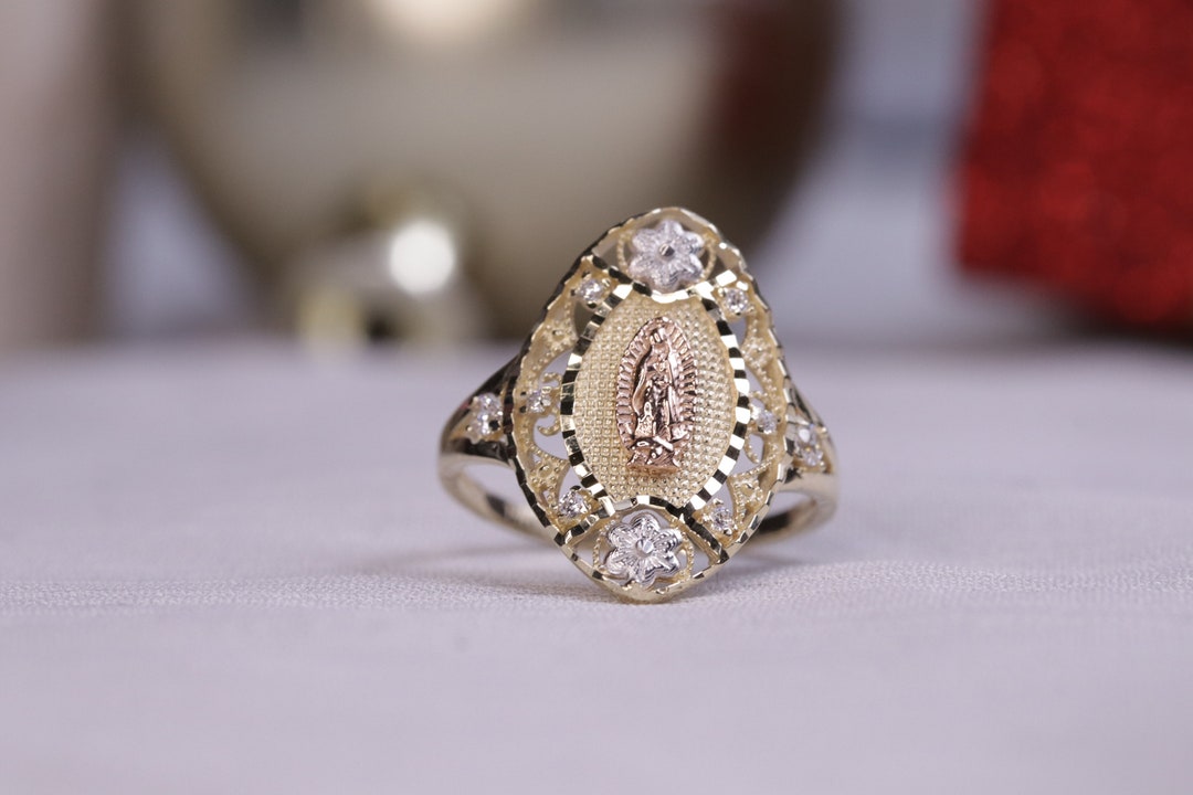 14k Yellow Gold Pray Elegant Virgin Mary Ring / Religious Women Ring ...