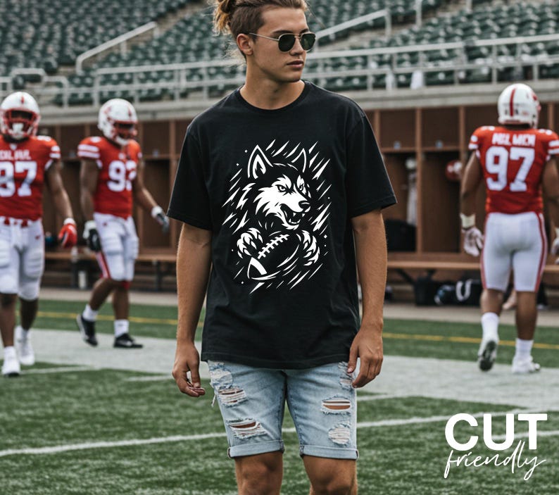 Huskies Football SVG PNG, Mascot Shirt Design for Game Day, School ...